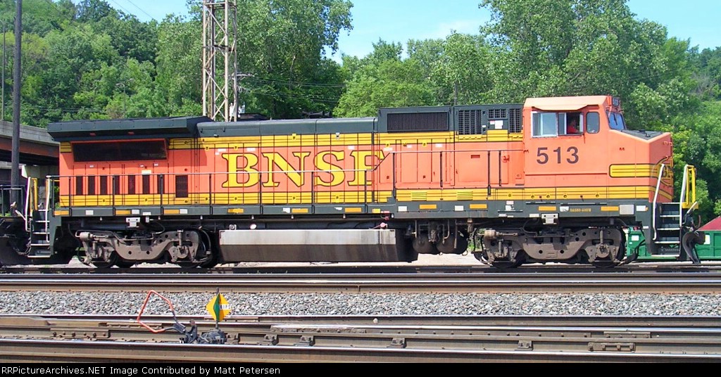 BNSF 513